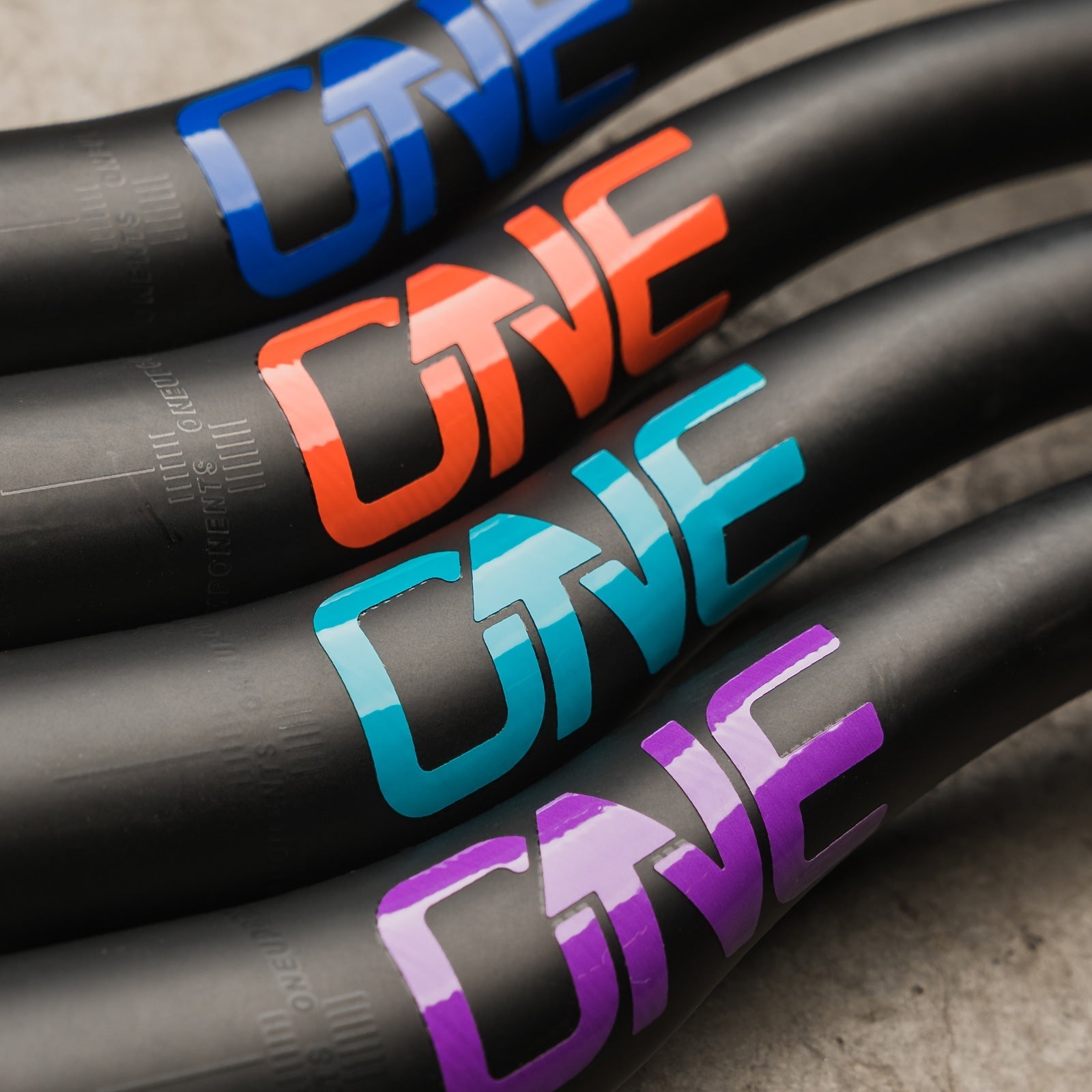 OneUp Components 35mm Rise Carbon Handlebar